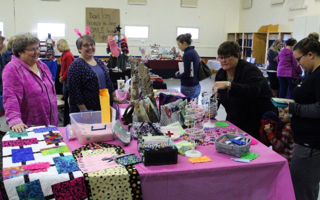 Northern Lighthouse craft fair provides taste of fall, winter - The County