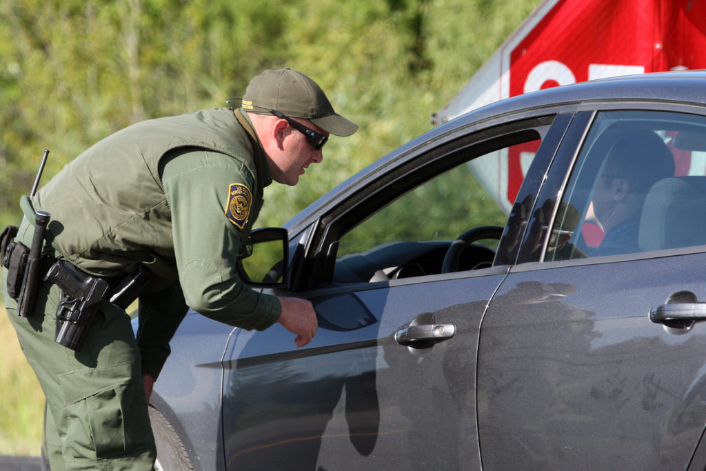 Border Patrol agents arrest 2 at immigration checkpoint - The County
